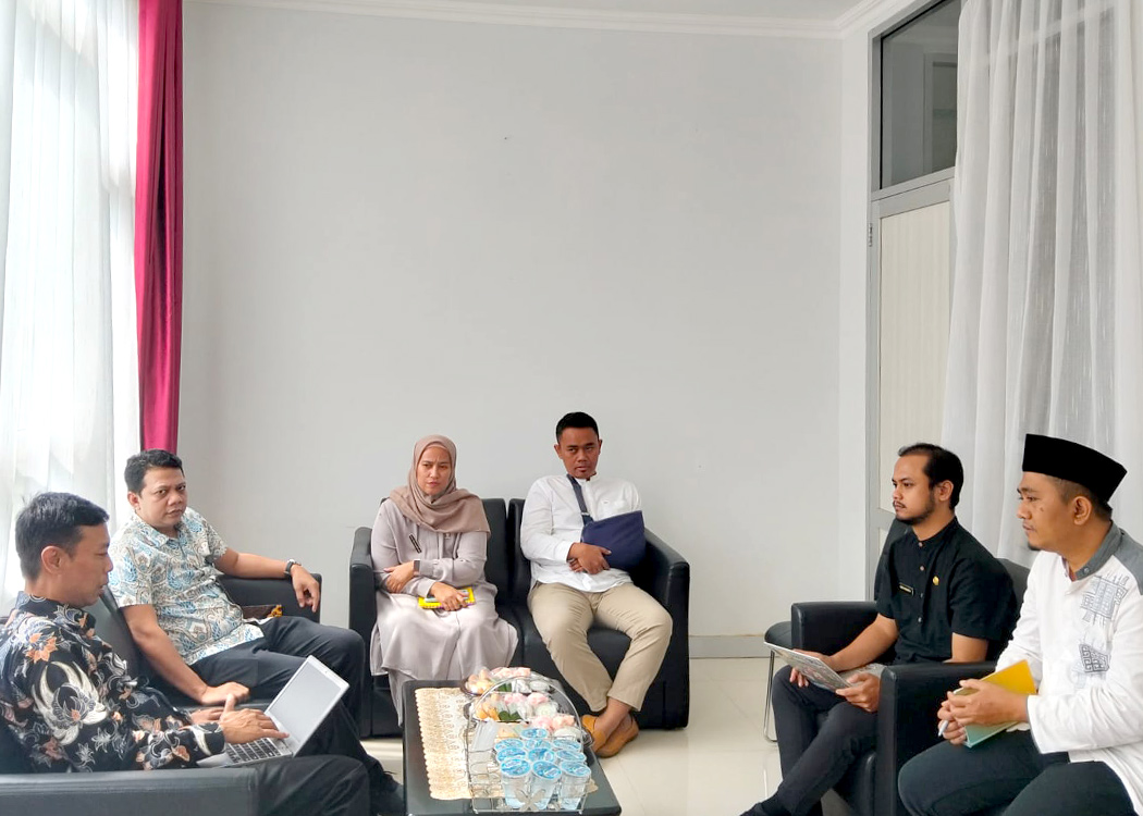 Kanwil Kemenkum Jabar Fasilitasi Harmonisasi Rancangan Produk Hukum Daerah 2025 Bersama Pemkab ...